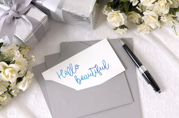 Lily Script Font - Free Font