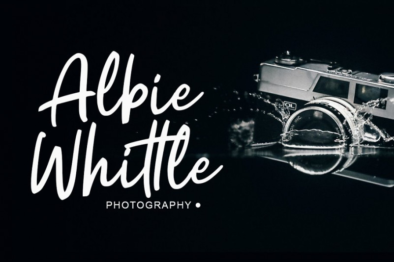 Astrea Font - Free Font