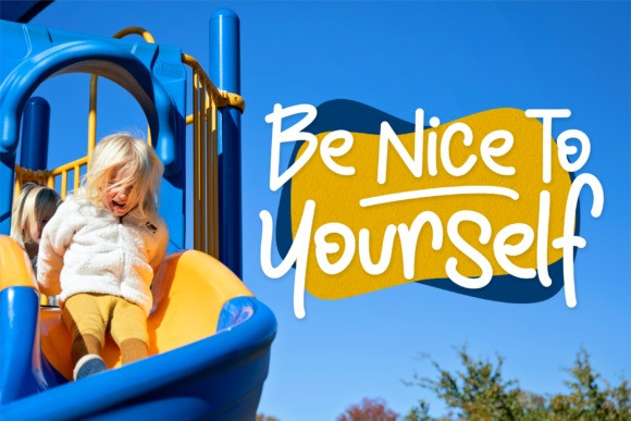 Snuggle Bear Font - Free Font