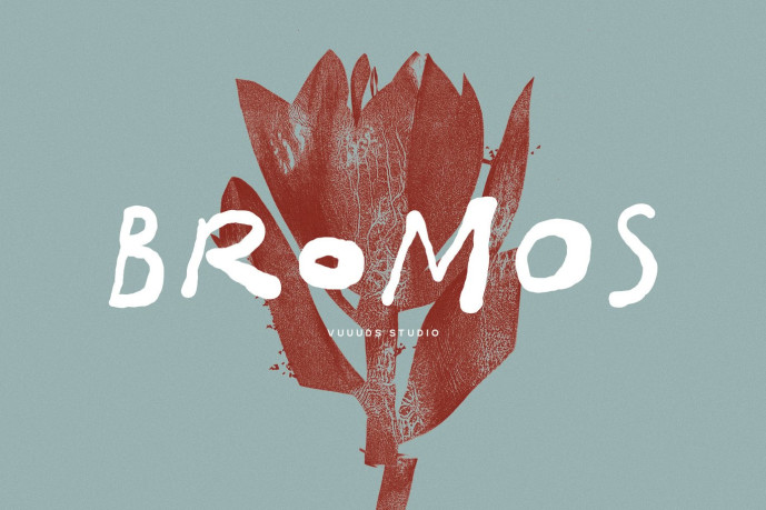 Bromos Script Font - Free Font